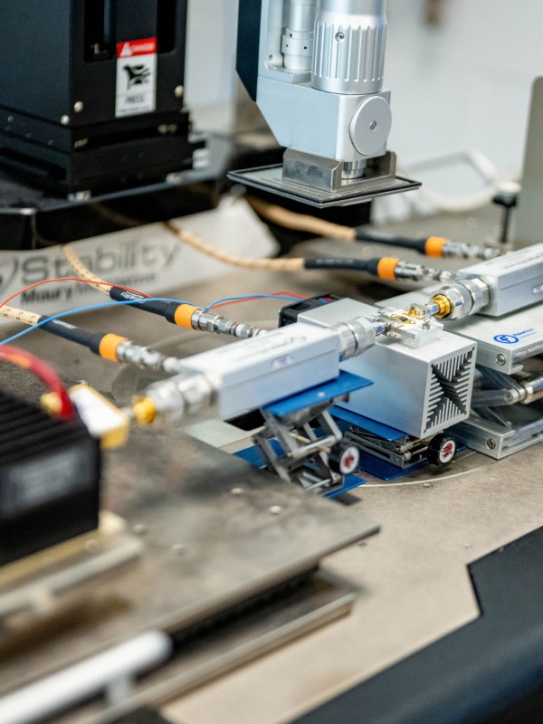 Electrical and Electronic Engineering BEng (Hons) or MEng degree course ...