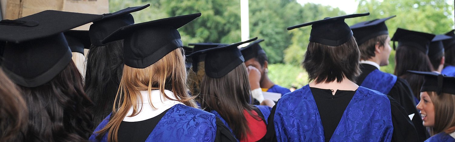 What to expect on graduation day | University of Surrey