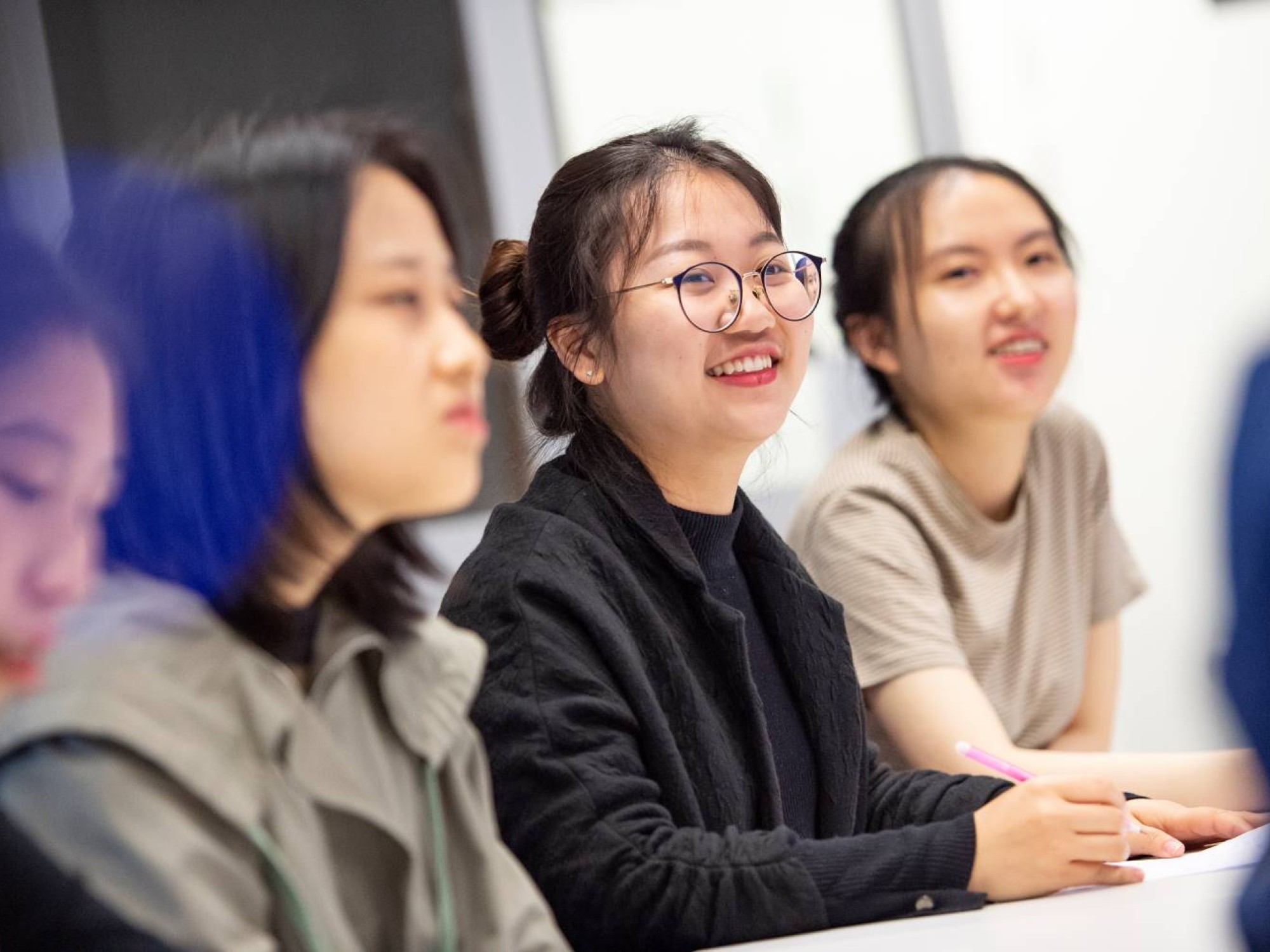 Translation and AI (Chinese Pathway) MA masters course | University of ...