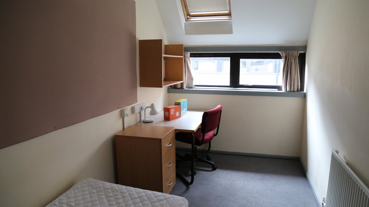 Band C rooms | University of Surrey Band C rooms | University of Surrey