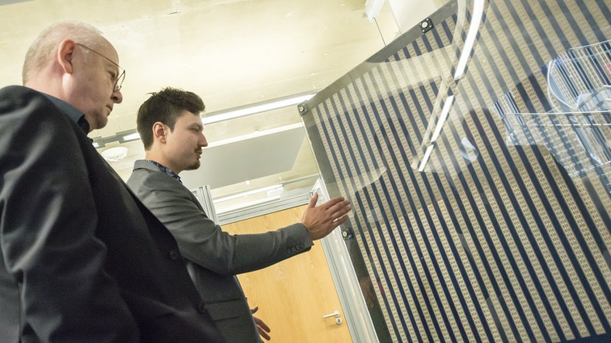 6GIC workshop focuses on Reconfigurable Intelligent Surfaces ...