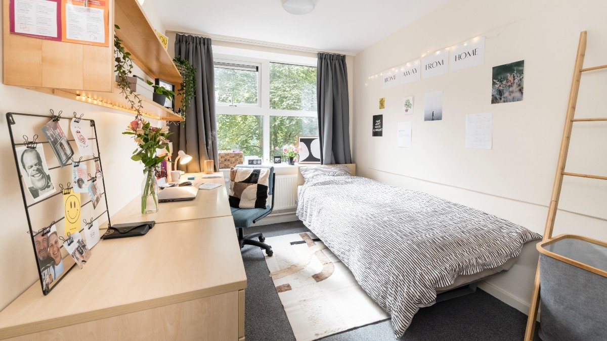 Band C accommodation | University of Surrey Band C accommodation | University of Surrey
